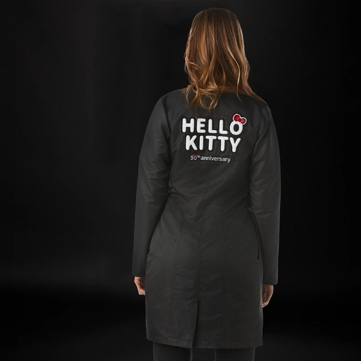 Bata Médica de Mujer Hello Kitty® 50° Aniversario modelo Kyoto antibac ...